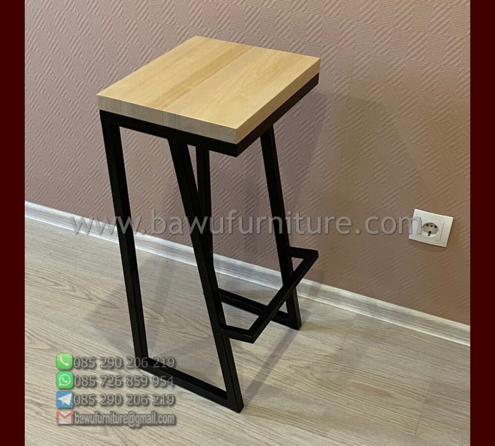 Stool Bar Minimalis Model Kaki Besi Tinggi | Kursi Cafe | Podium Mimbar ...